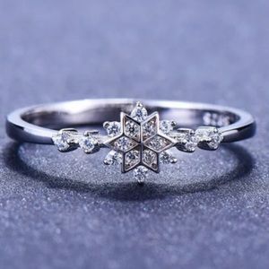 Jewelry | Silver Crystal Snowflake Flower Ring | Poshmark